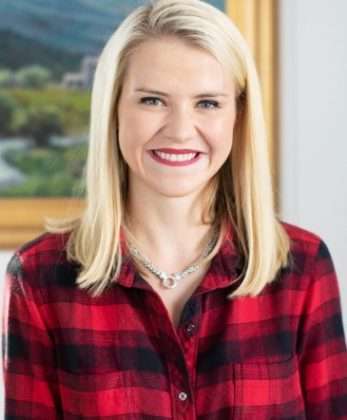 Elizabeth Smart Age, Height, Wiki, Affairs, Hot Image, Net Worth