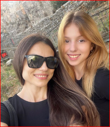 How Old is Mari Kruchkova ? Mari Kruchkova Age, Bio, Onlyfans